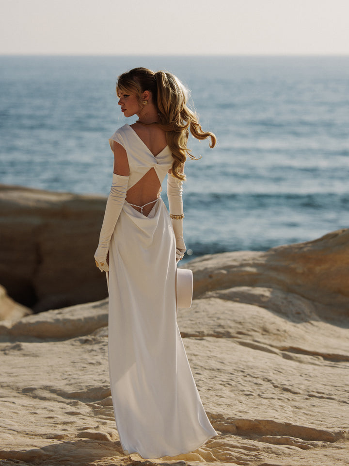 All Clothing – SASHA LOOCHÍ